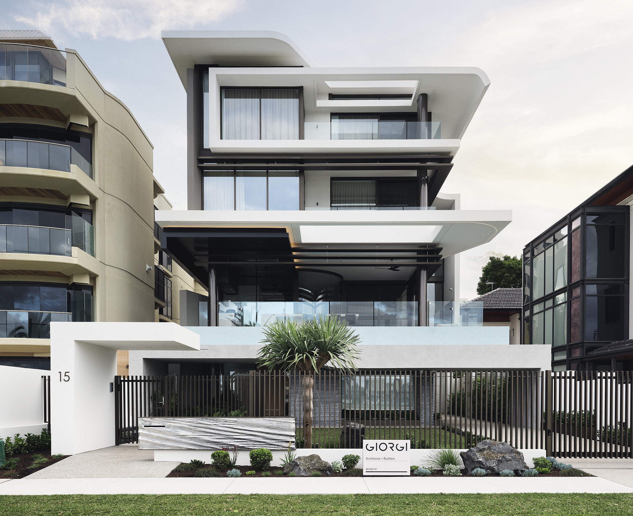 Villa, Perth | Turri